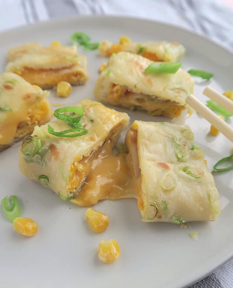 Dan Bing (Taiwanese Traditional Style egg crepe) - Cooking in Chinglish