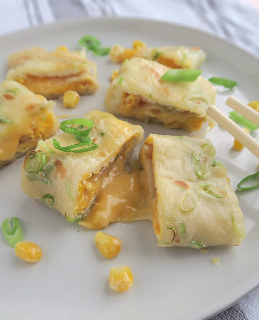 Dan Bing (Taiwanese Traditional Style egg crepe) - Cooking in Chinglish