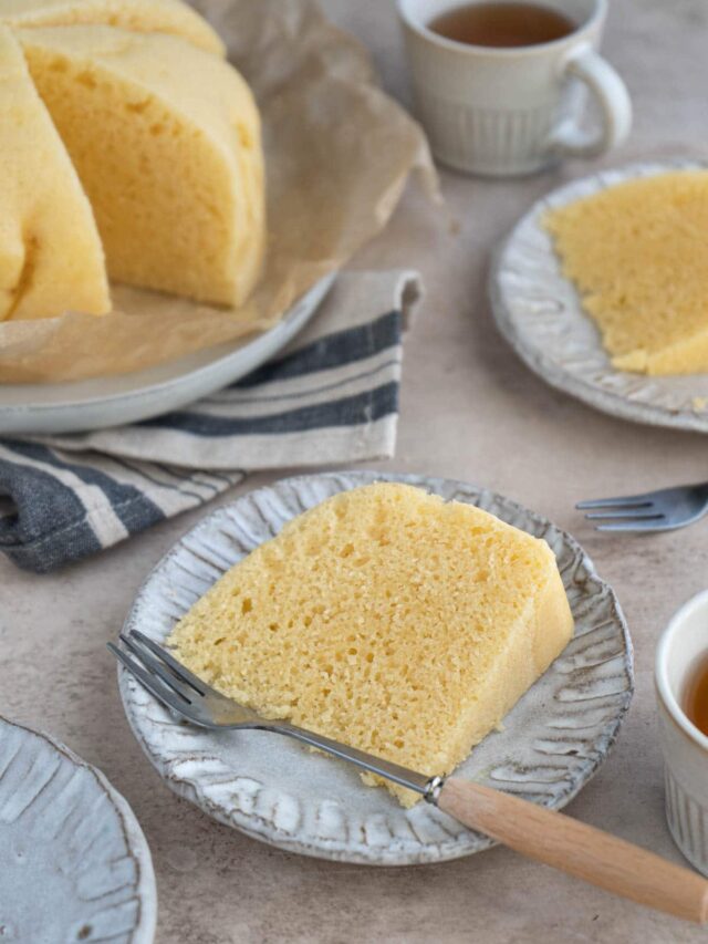 Dan Bing (Taiwanese Traditional Style egg crepe) - Cooking in Chinglish