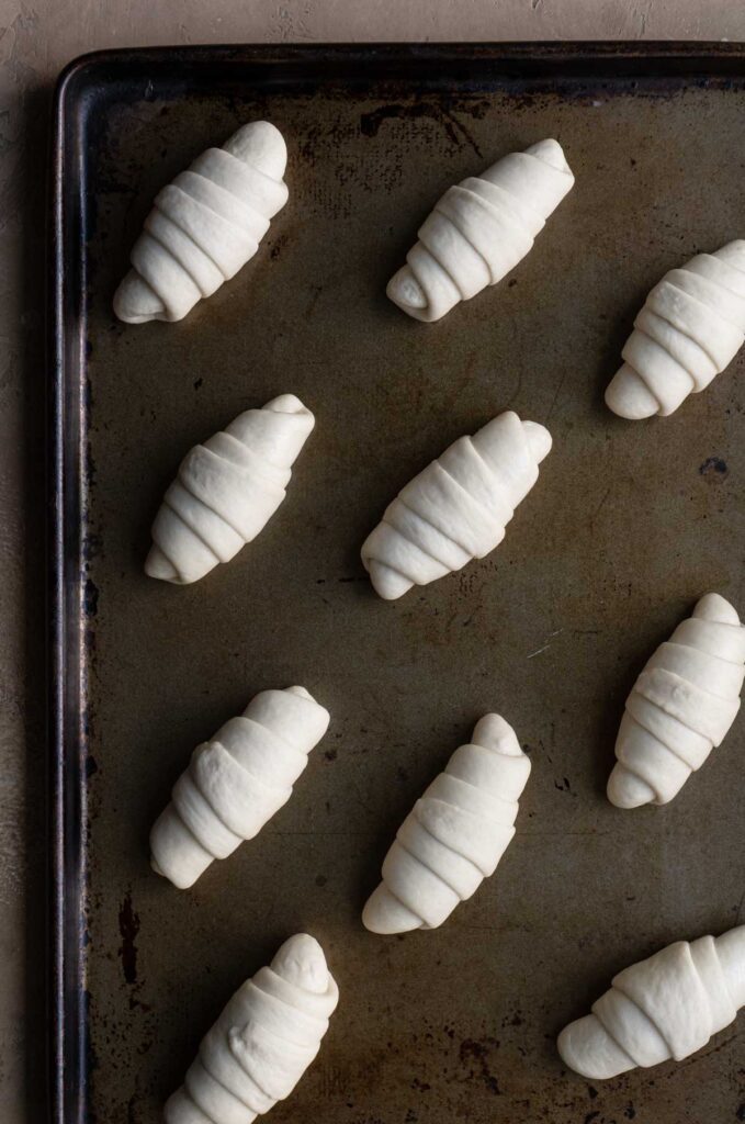 Shio pan 塩パン (Japanese sea salt butter rolls) - Cooking in Chinglish